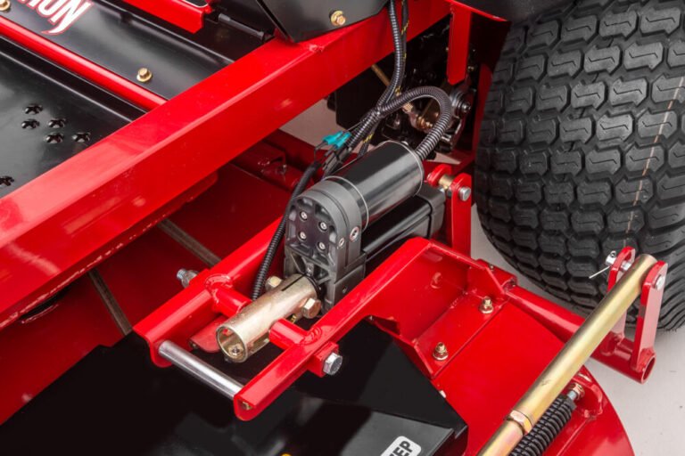 The Evolution of Lawn Mowers WorldLawn VTSW